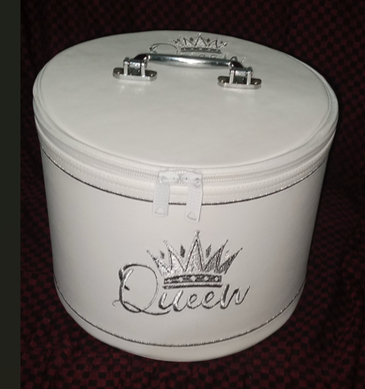 Astrid Crown Case (Silver Crown) – Holly Hardwick Crowns