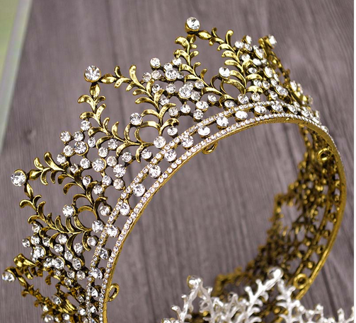 Infinity Crown - Gold or Silver – Holly Hardwick Crowns
